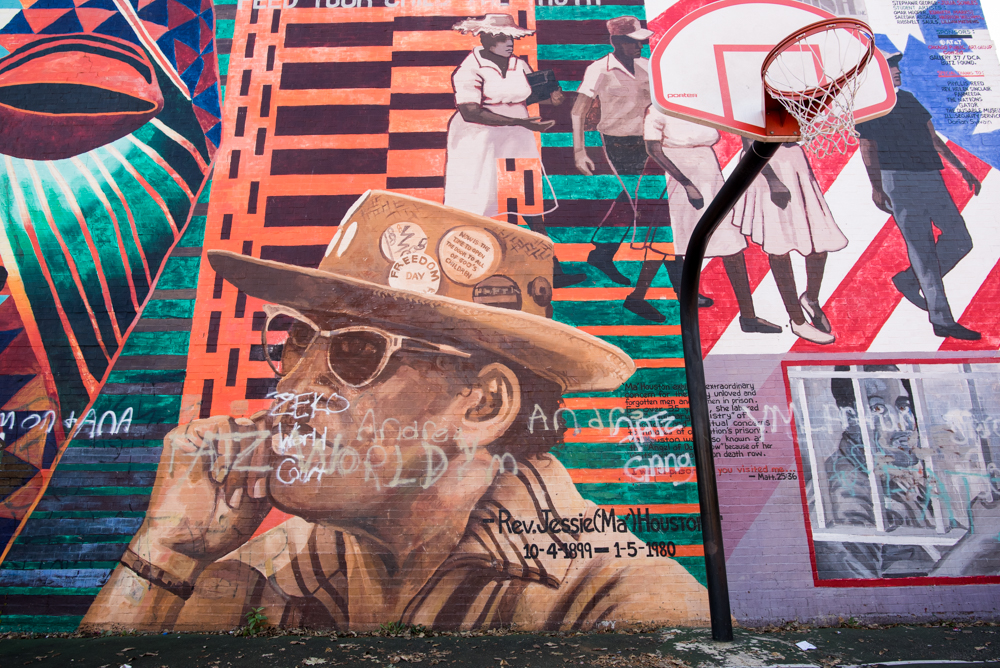 Photo gallery: Chicago’s political murals - The Chicago Reporter