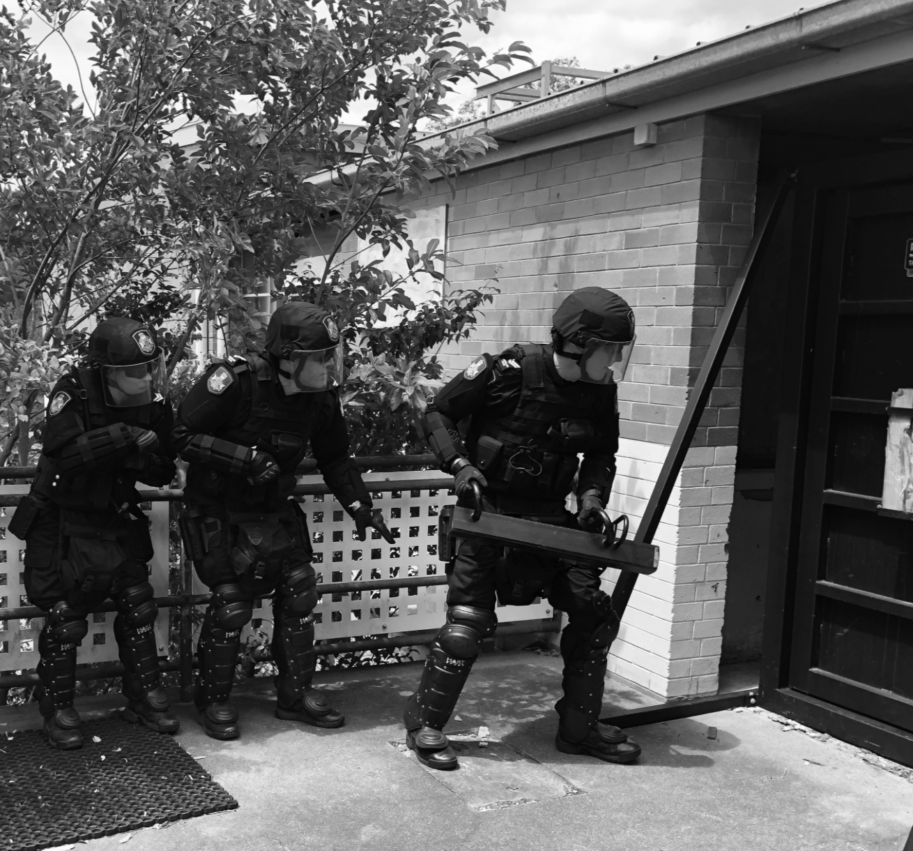 "Settlement tsunami": Chicago spends more than double city budget on ...